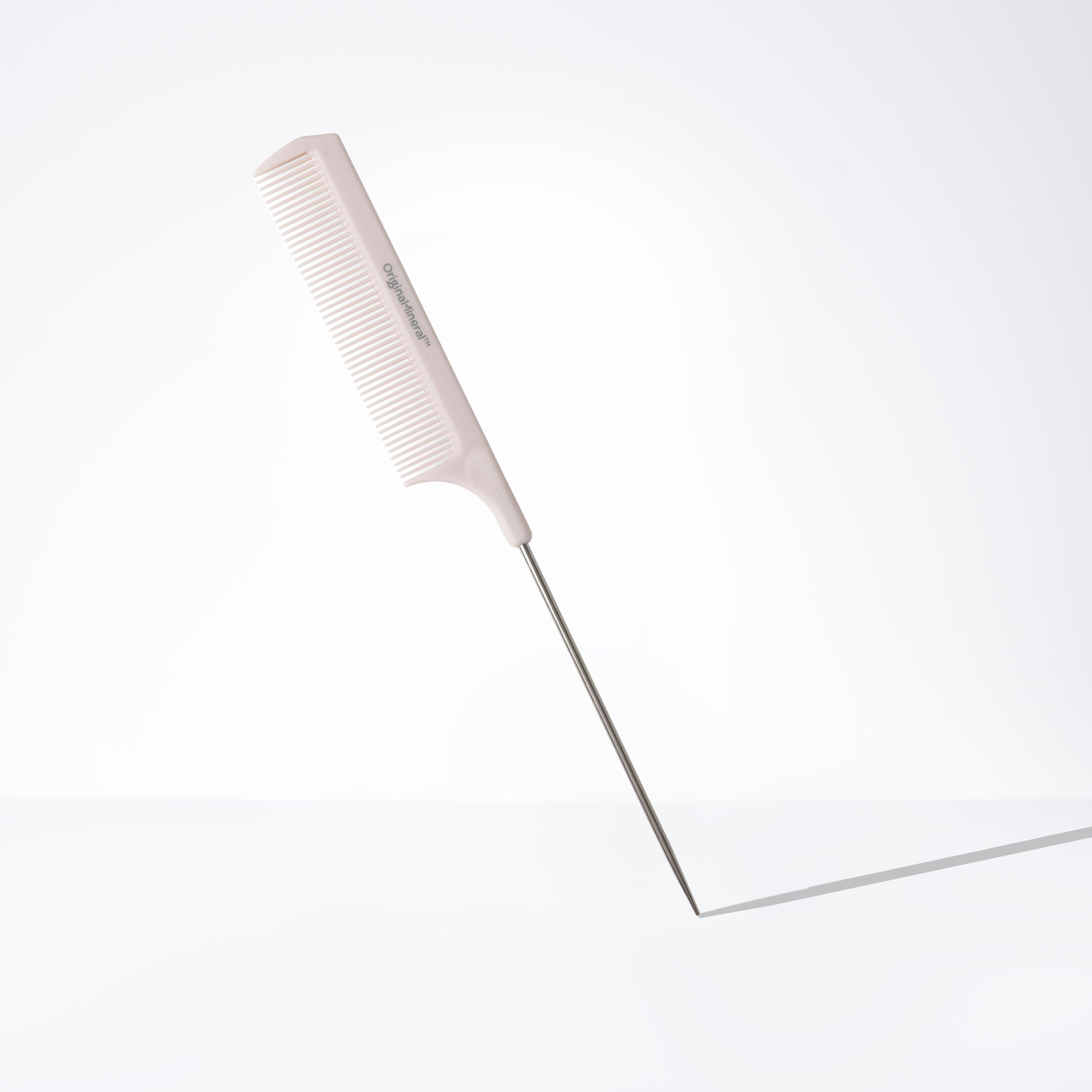 O&M | Pink Metal Tail Comb – Simply Organic Beauty